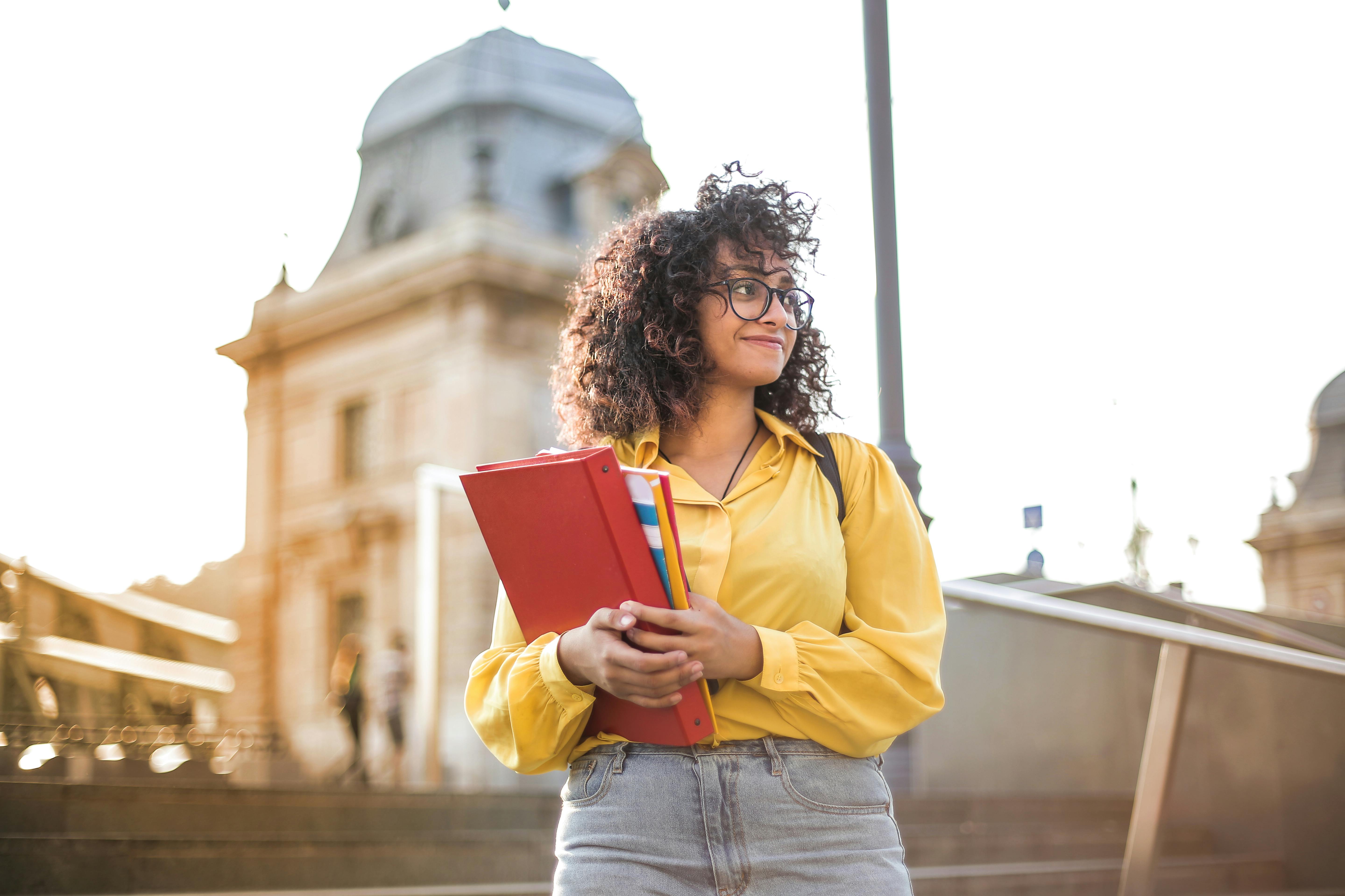 ¿Cuál es la diferencia entre pregrado y posgrado?